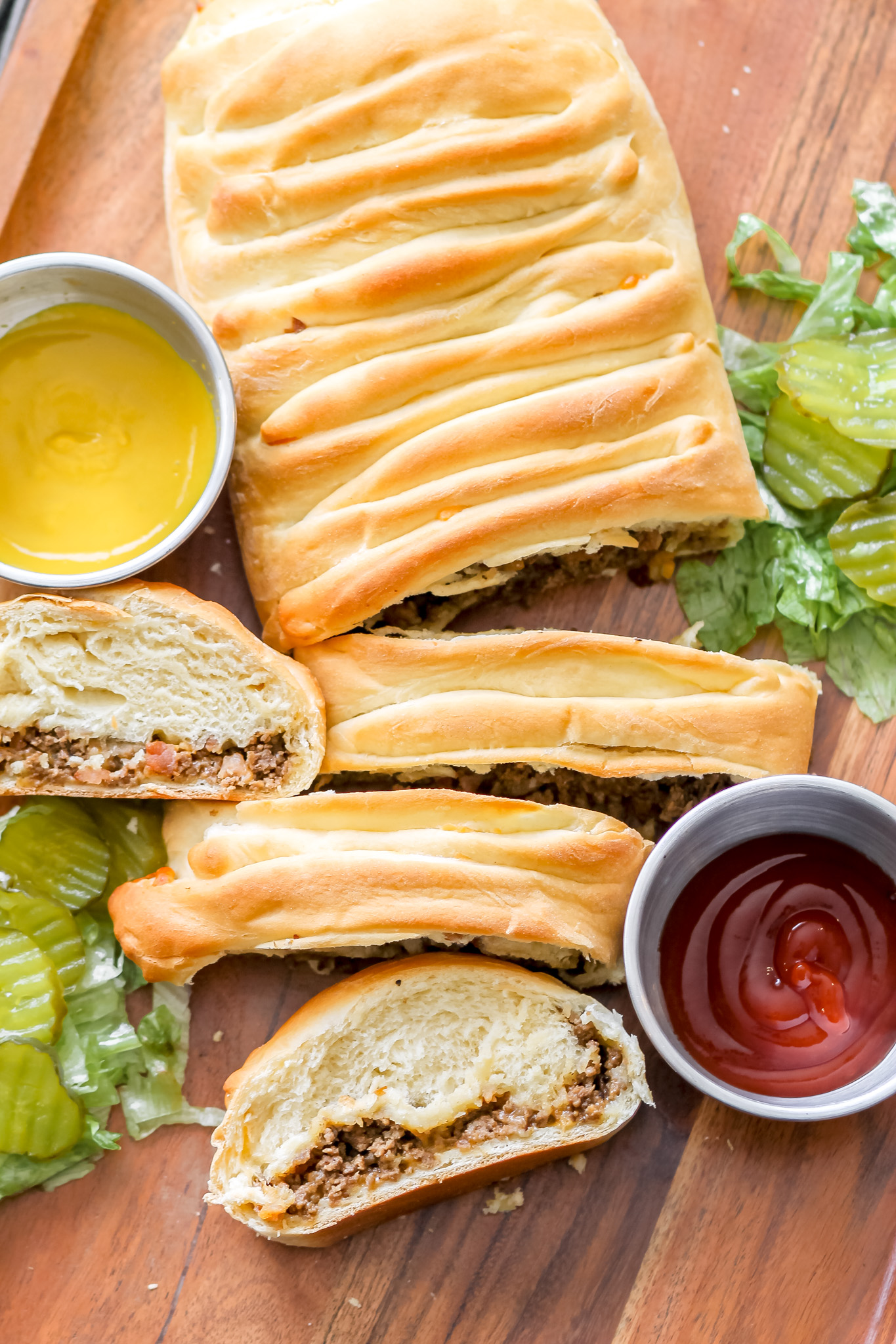 Bacon Cheeseburger Braid - Genuinely Jana