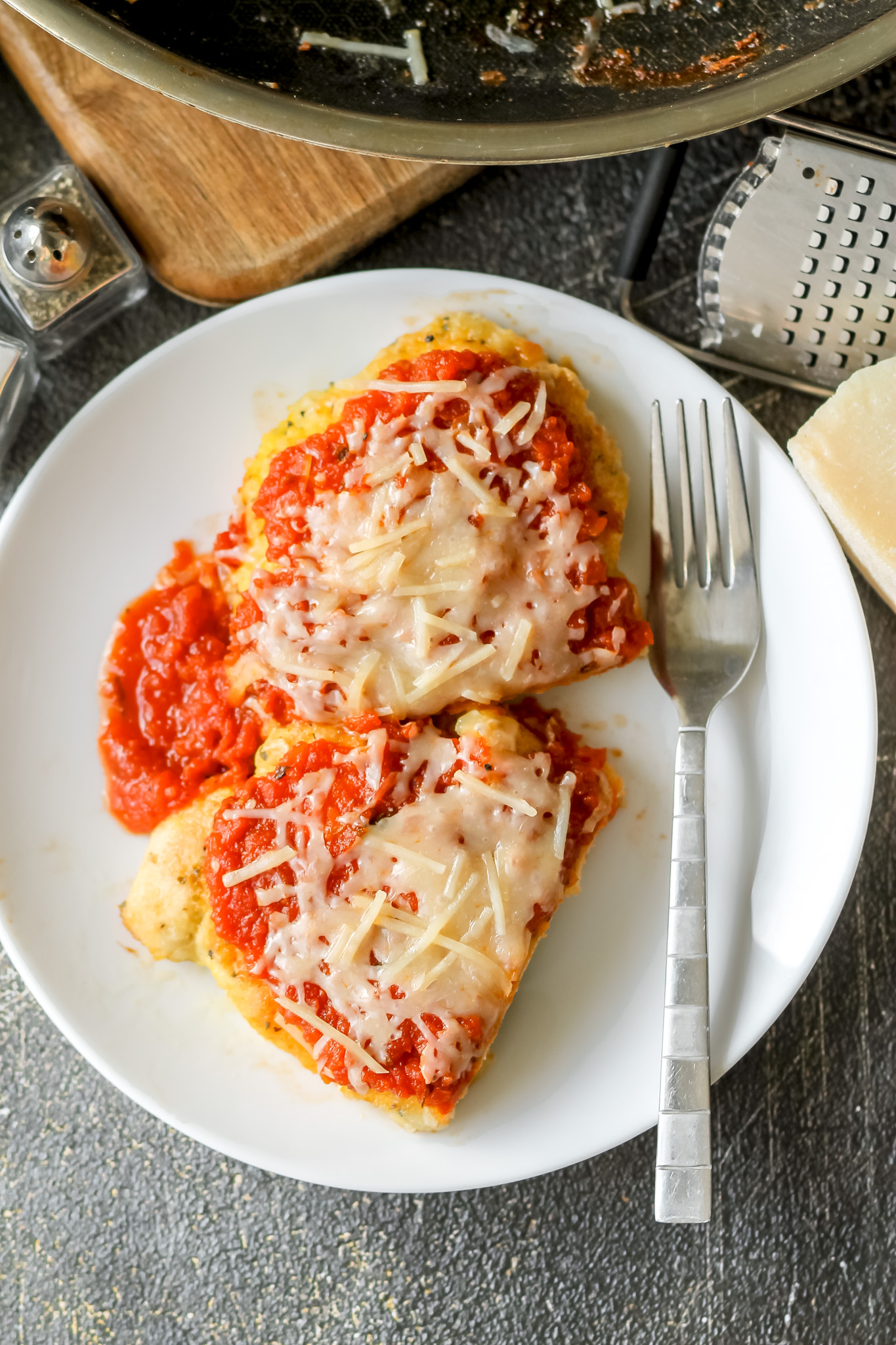 Skillet Chicken Parmesan - Genuinely Jana